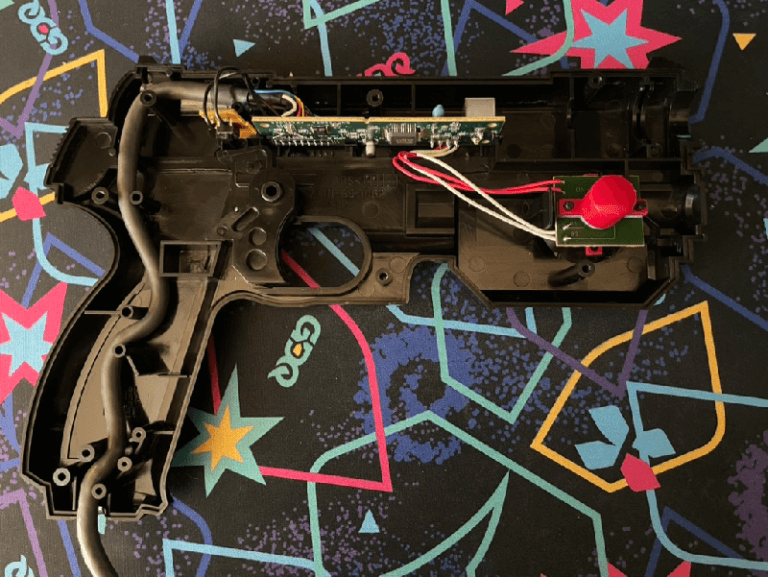 A Look At The GUN4IR Light Gun - Retro Handhelds