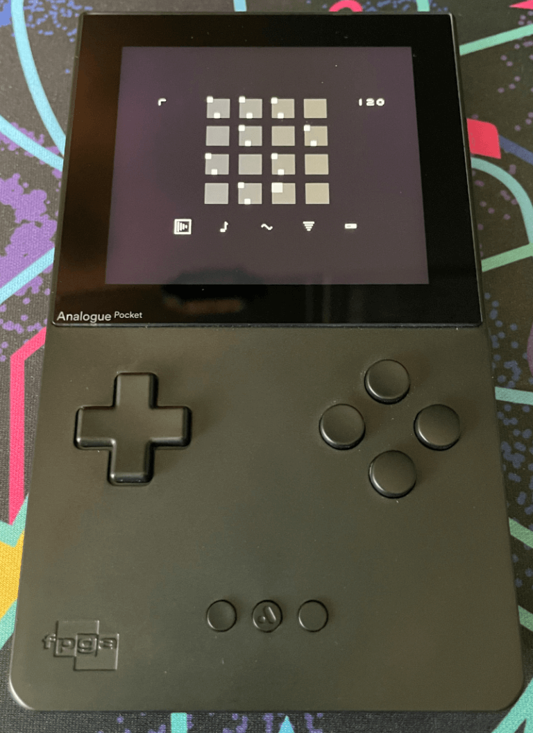 RH Reviews: The Analogue Pocket - Retro Handhelds