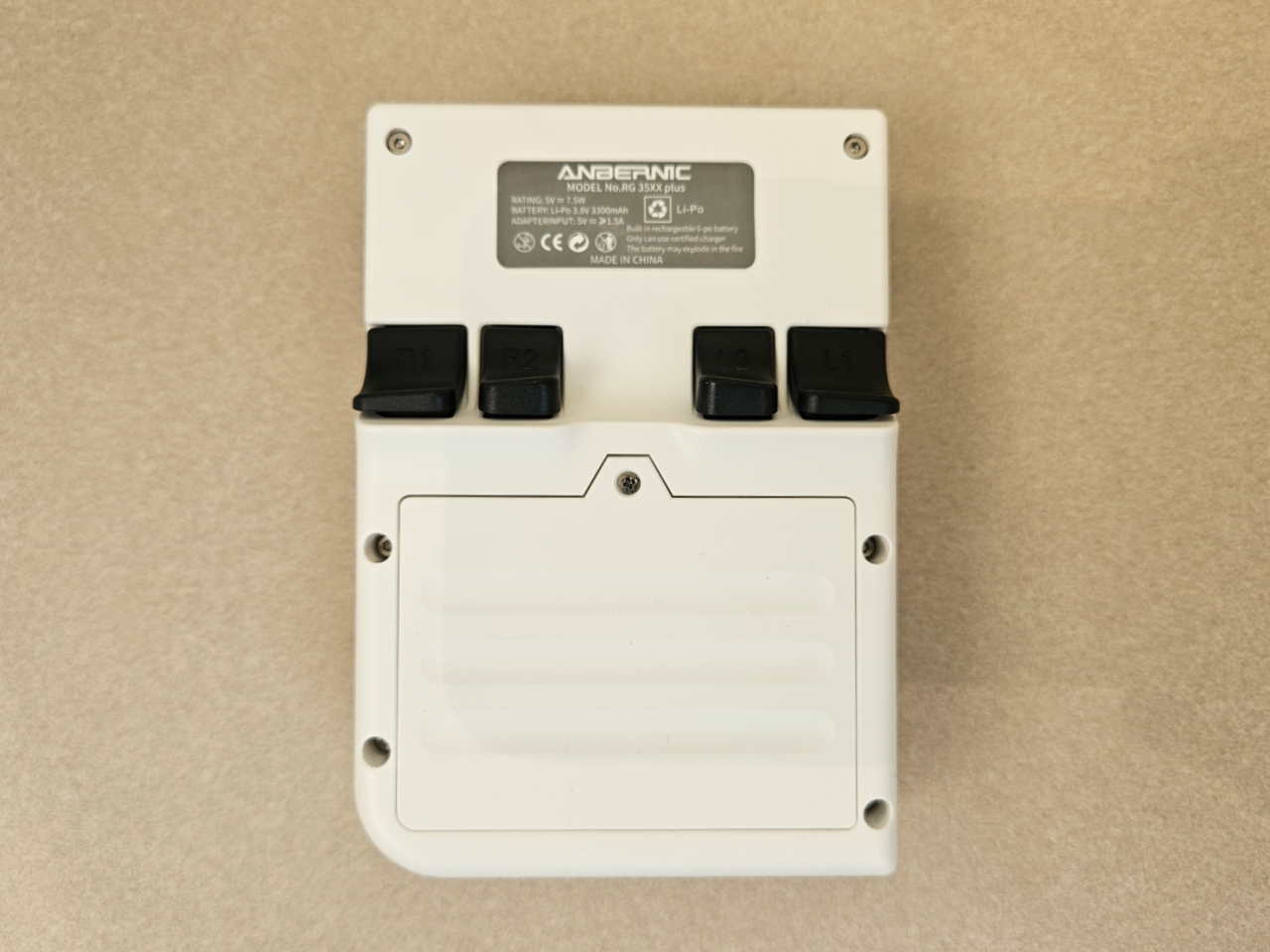 First Impressions with the 35XX Plus - Retro Handhelds