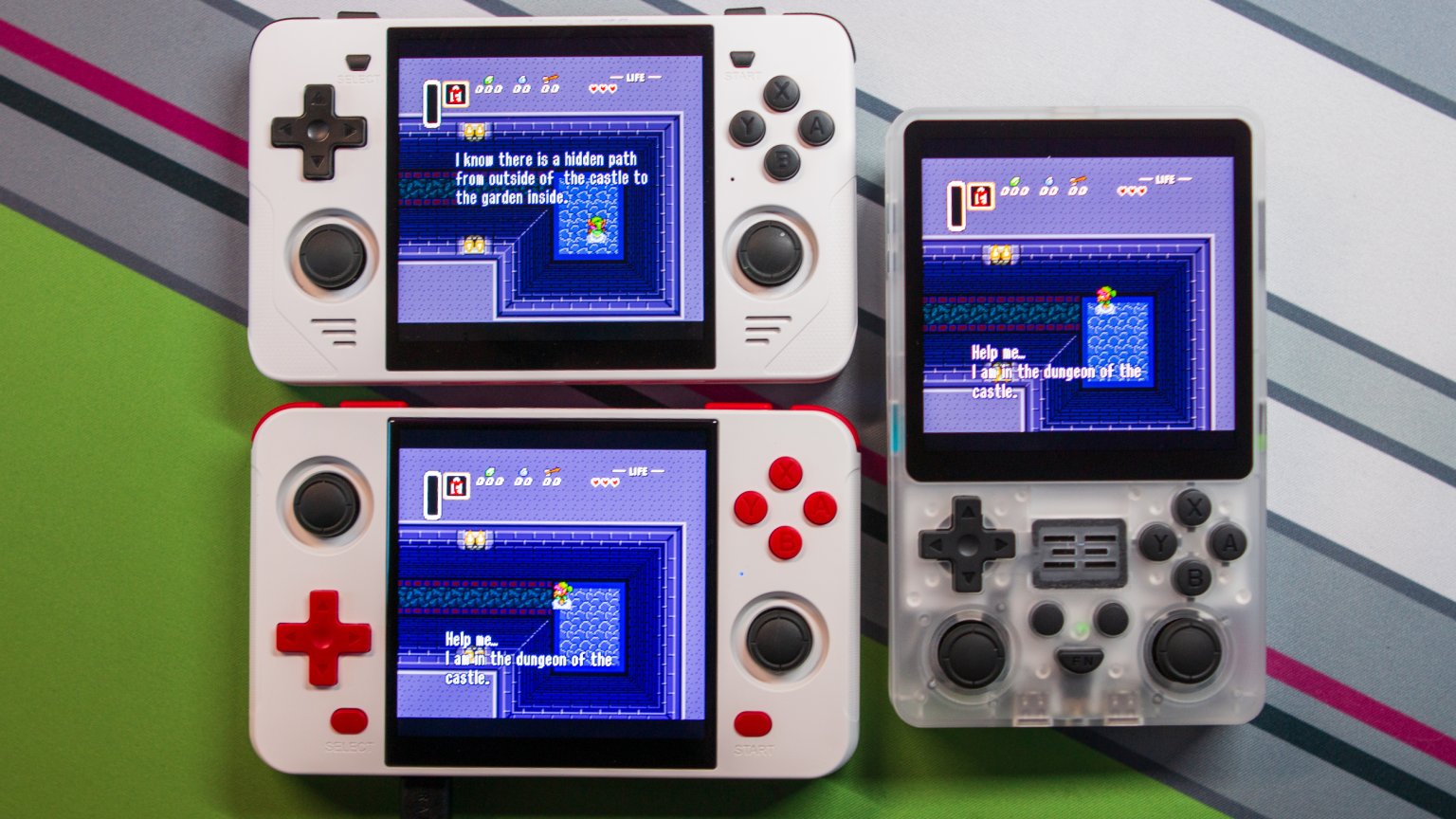 R40S First Impressions: Uhh What? - Retro Handhelds