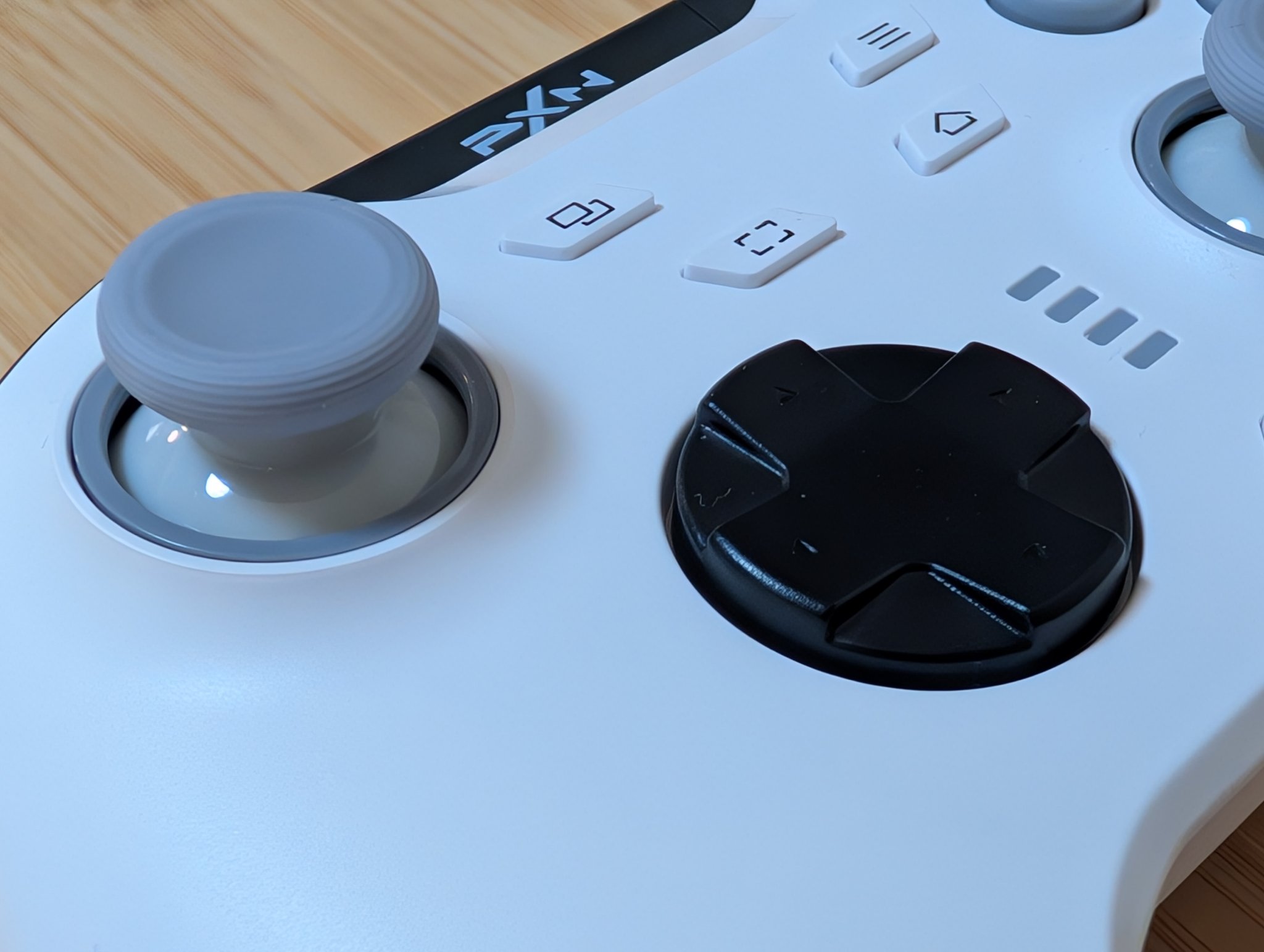 PXN P5 Review: Your Budget Xbox Controller? - Retro Handhelds