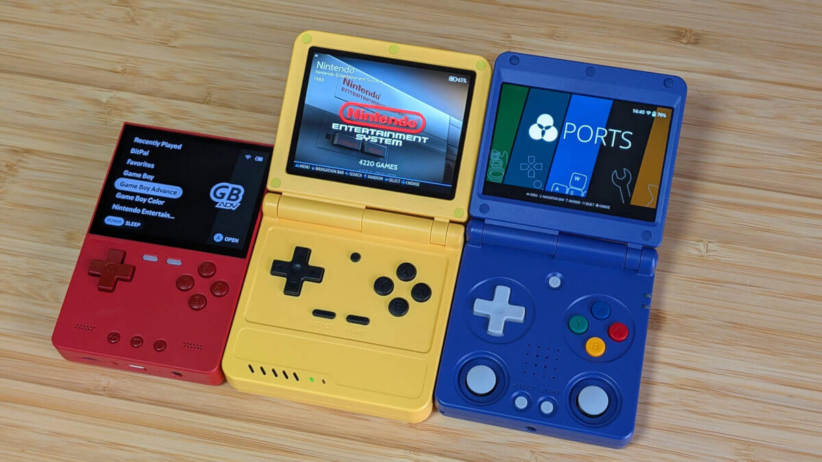 PowKiddy V90S First Impressions: It’s Flippable - Retro Handhelds