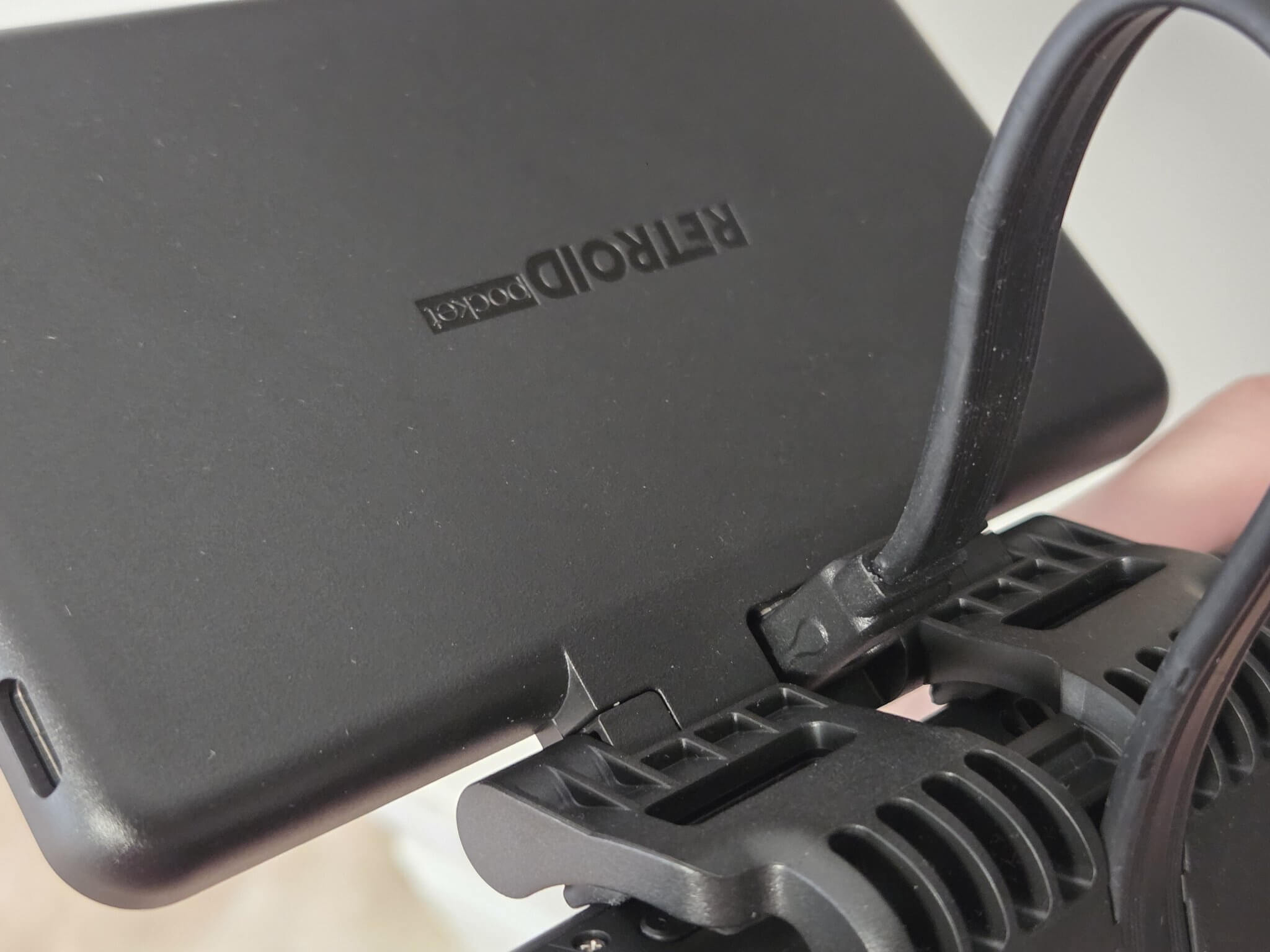 Retroid Dual Screen Add-on Review: Too Late? - Retro Handhelds