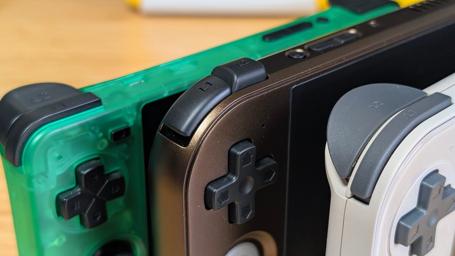 Anbernic RG476H Review: Anbernic’s Best T820 - Retro Handhelds