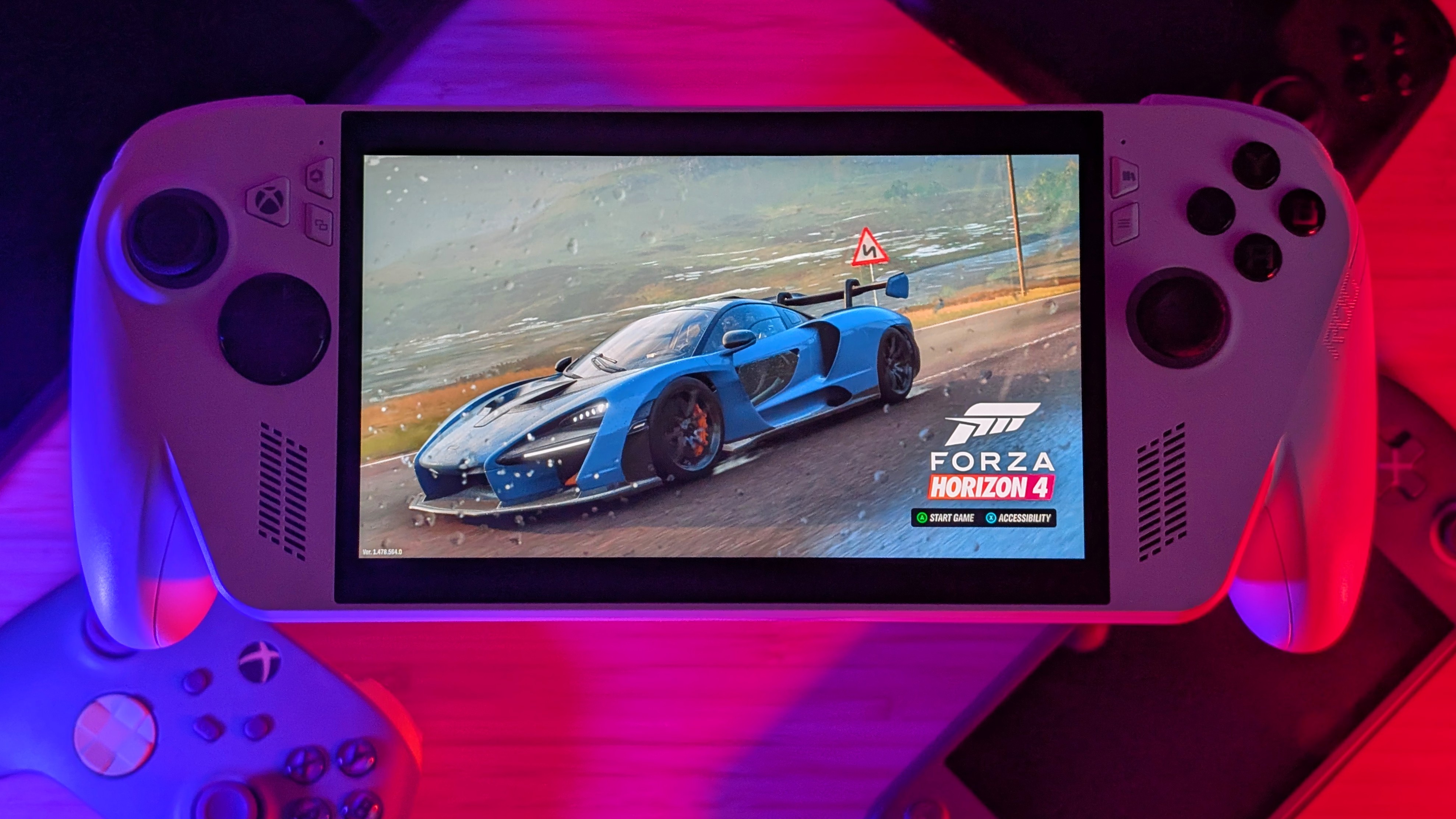 ASUS ROG Xbox Ally Review: The New Steam Deck? - Retro Handhelds